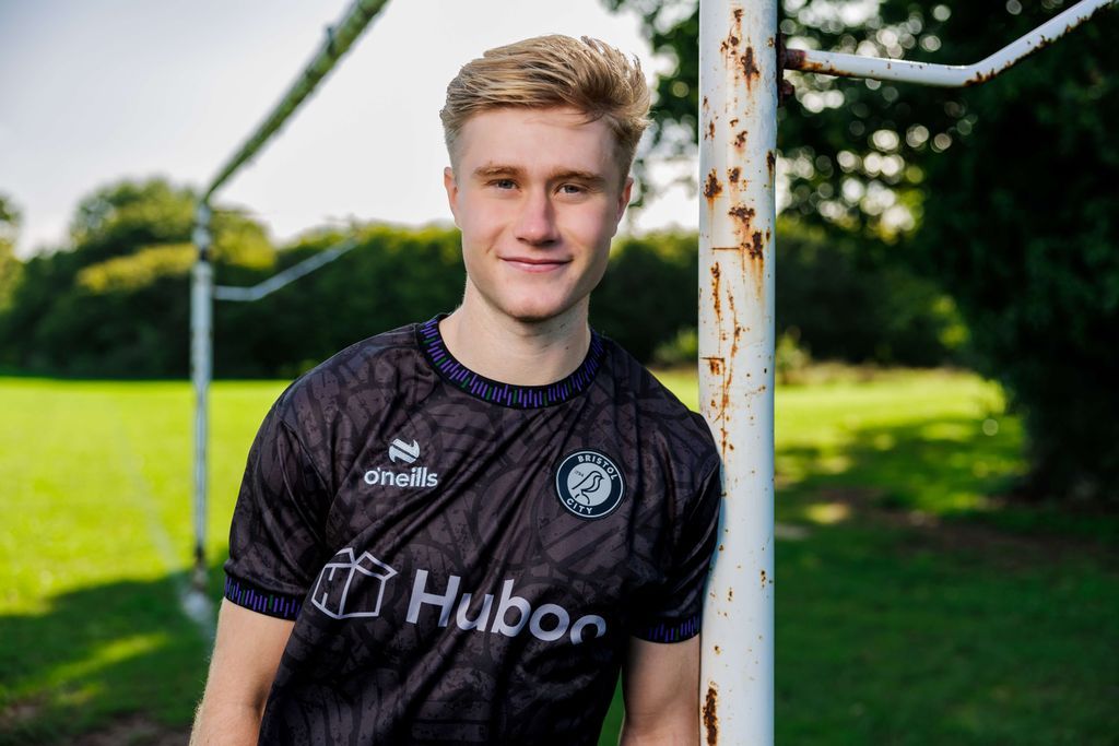 'He's one of our own' - Bell's Nailsea return - Bristol City FC