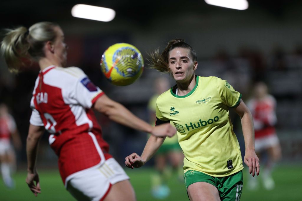Gallery: Conti Cup action - Bristol City FC