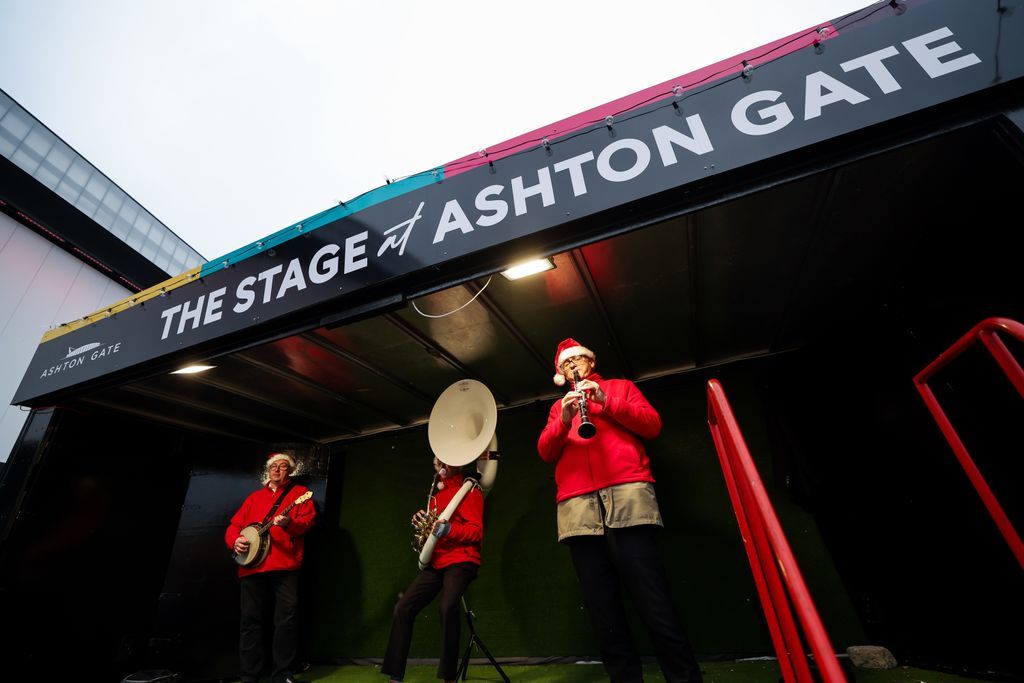 Look back at a festive football weekend! - Bristol City FC