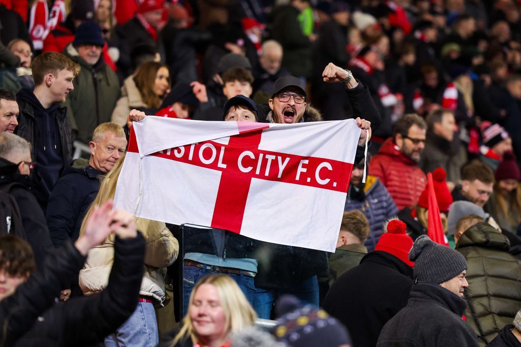 Fan Gallery: Bouncing into the Fourth Round - Bristol City FC