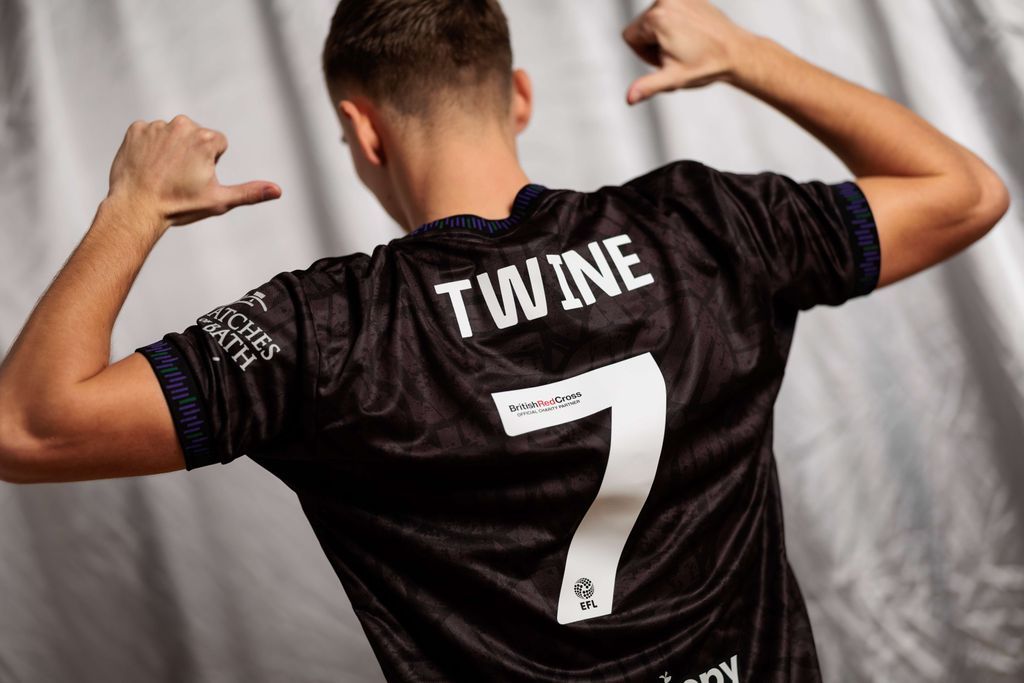 Gallery: Twine's first day - Bristol City FC