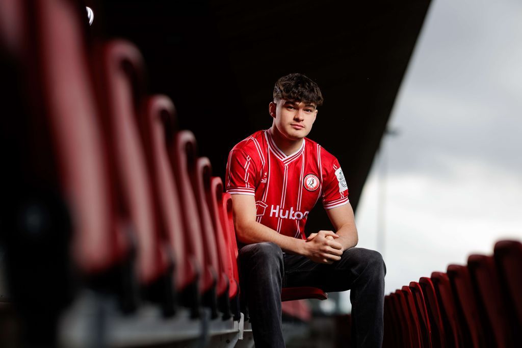Knight-Lebel signs new deal - Bristol City FC