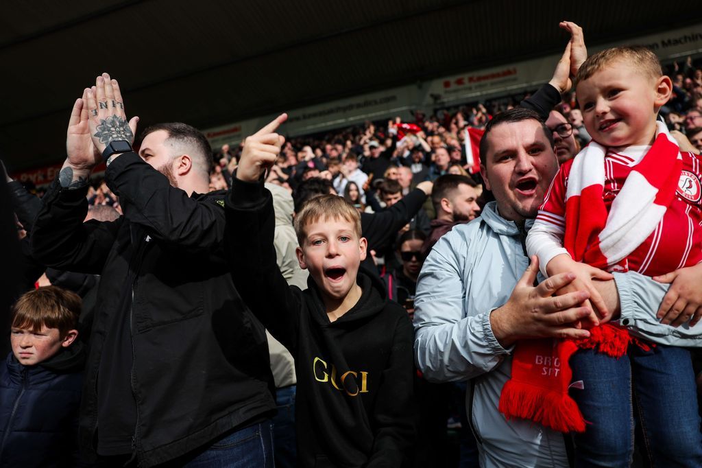 Fan Gallery: Cider Army at Home Park! - Bristol City FC