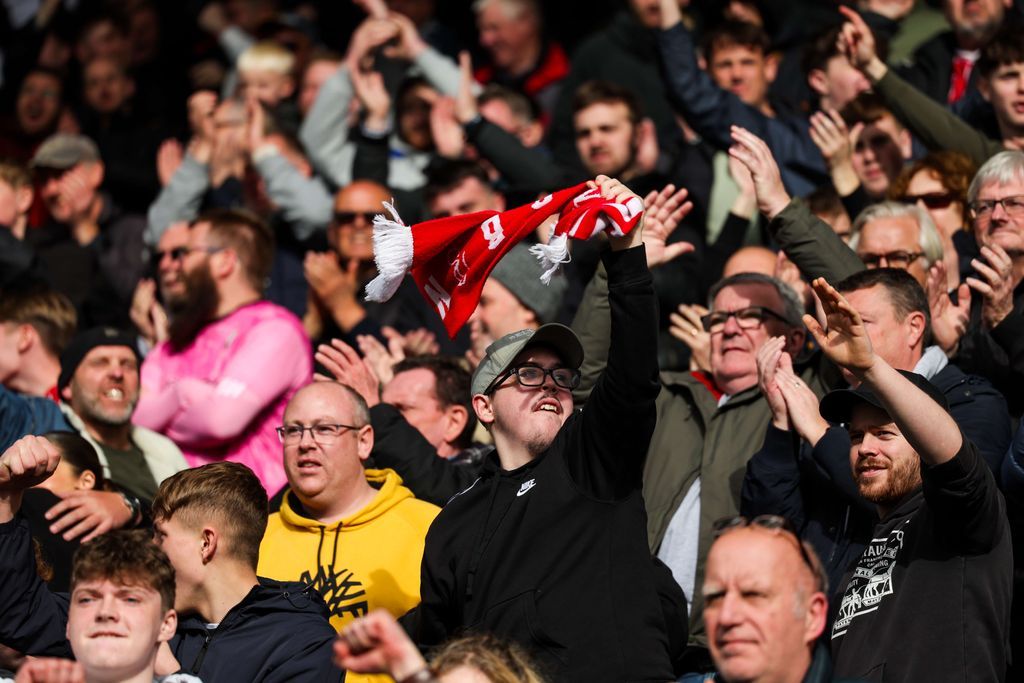 Fan Gallery: Cider Army at Home Park! - Bristol City FC