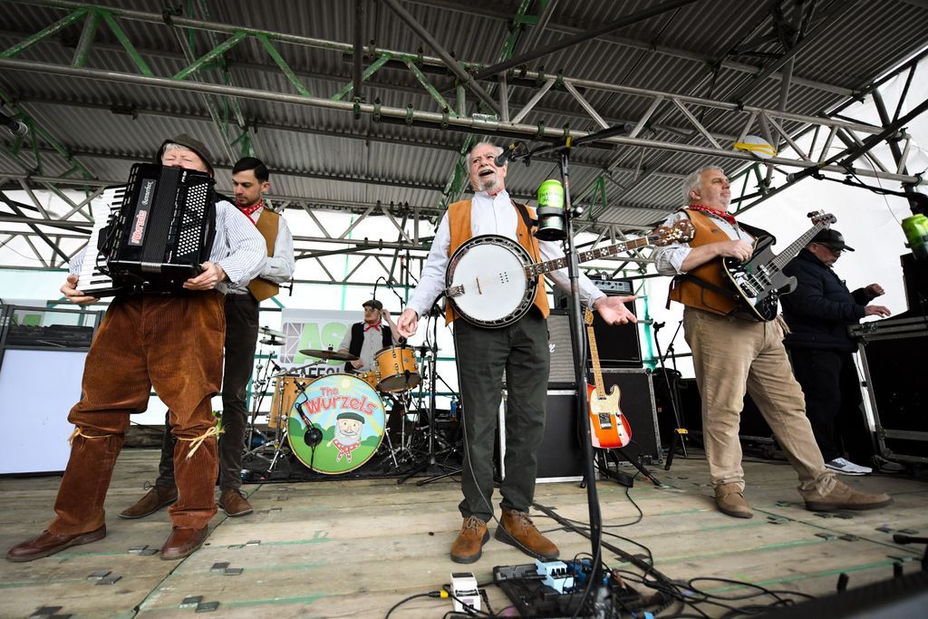 Gallery: The Wurzels at Ashton Gate! - Bristol City FC