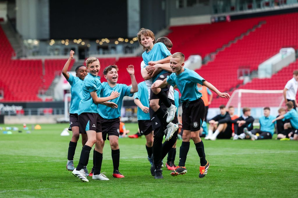 Bristol City Football Club Official Website | Bristol City FC - BCFC