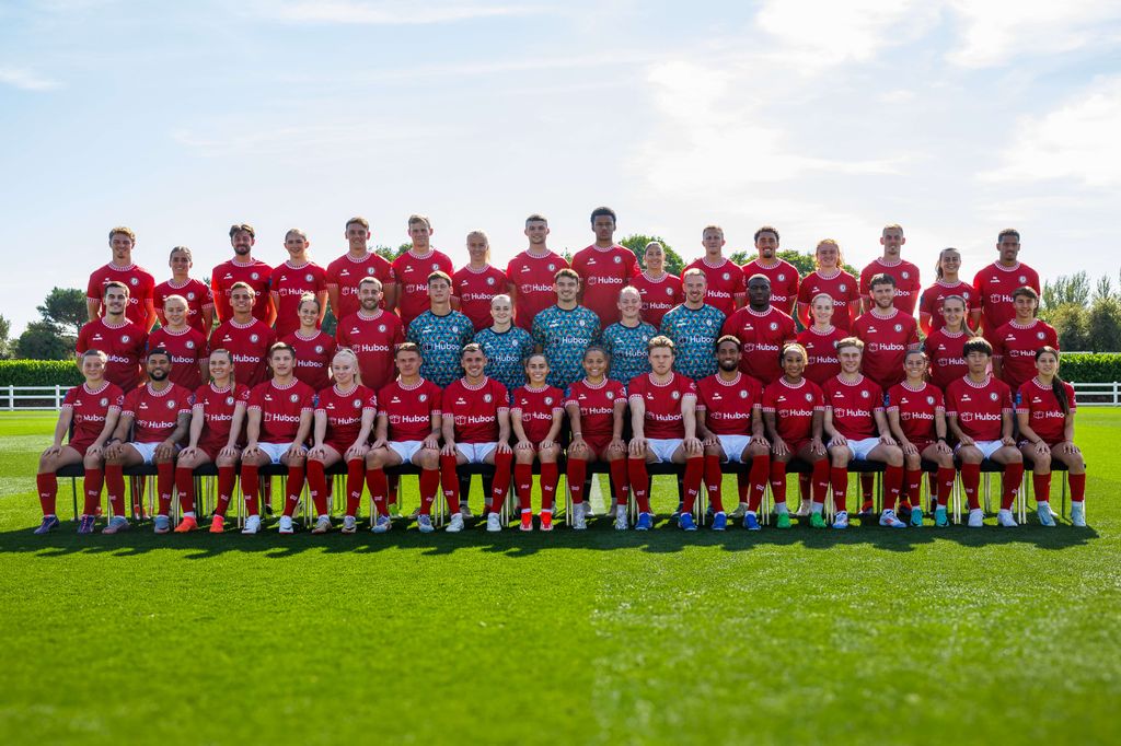 Download your squad photo - Bristol City FC