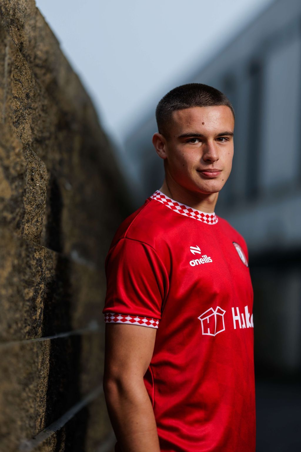 Skinner signs first pro deal - Bristol City FC