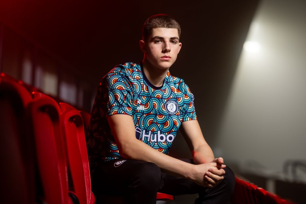 City welcome new scholars - Bristol City FC