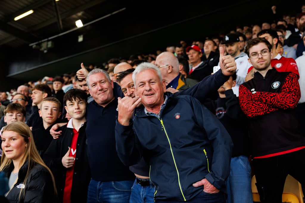 Fan Gallery: Three points at Carrow Road - Bristol City FC
