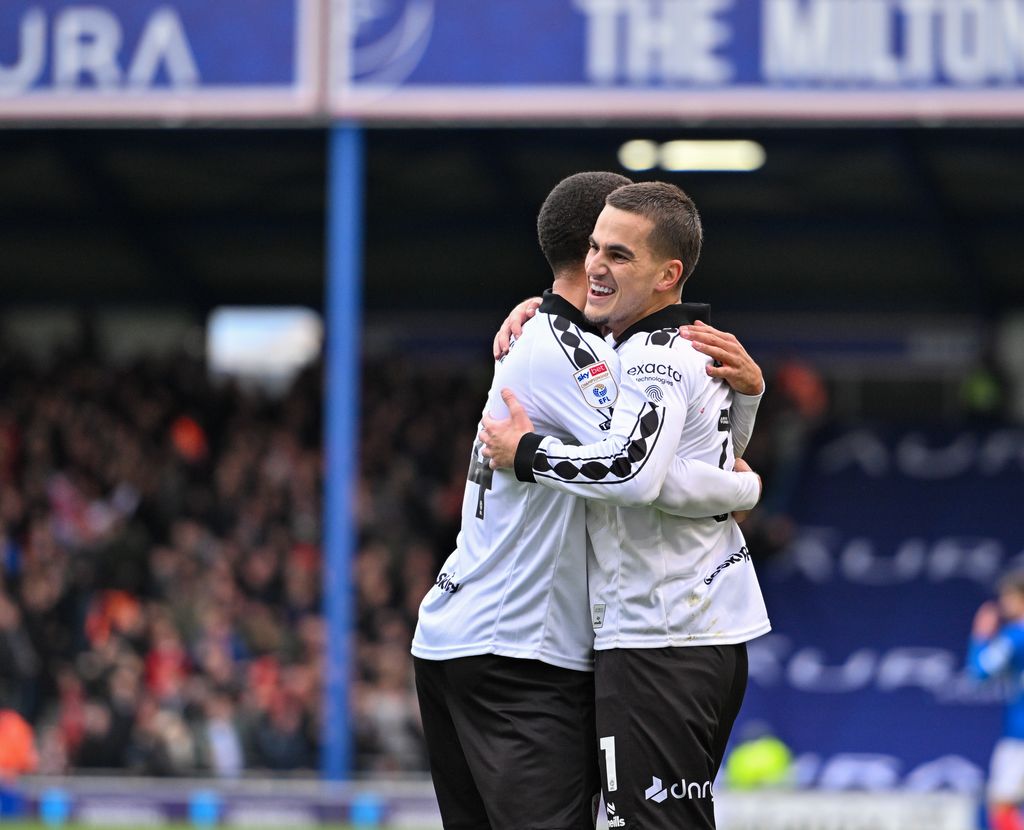 Highlights: Millwall 0-2 Bristol City - Bristol City FC